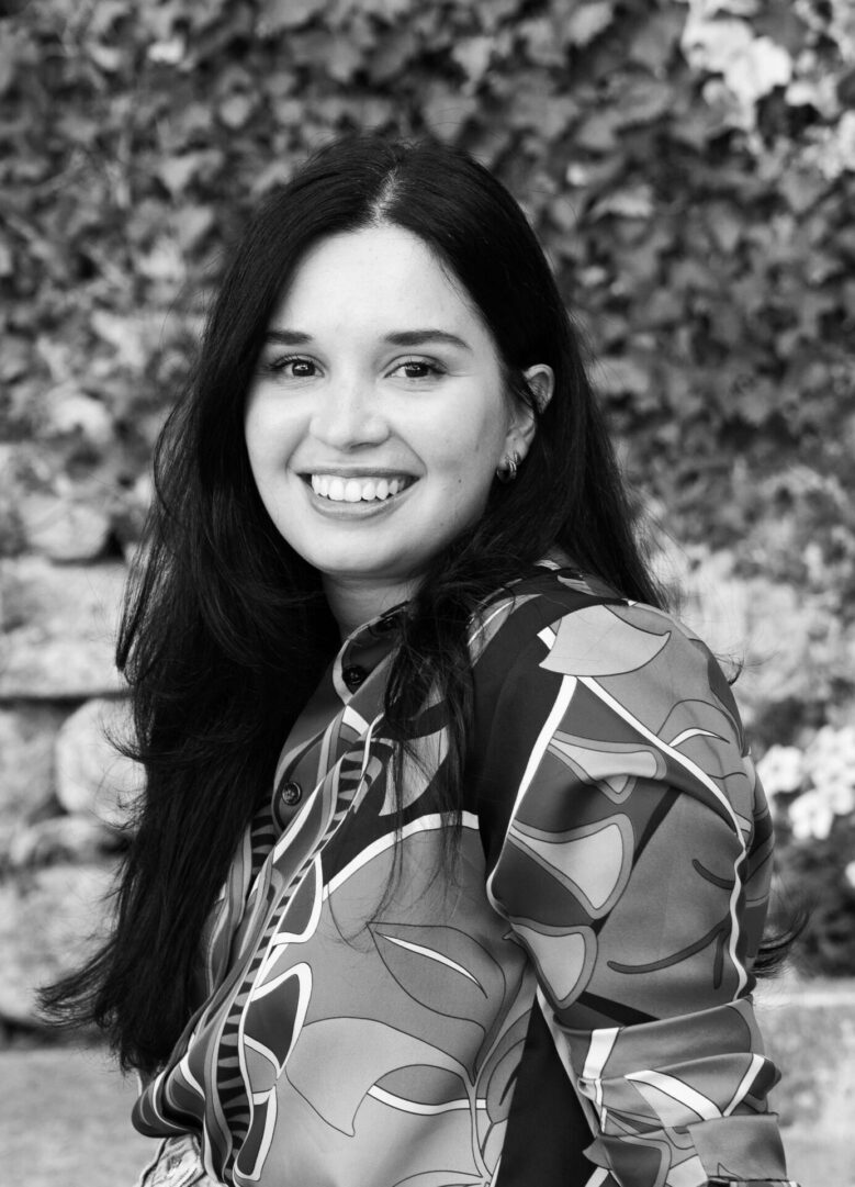 Ana Dávila | Profesores | Udit Ana Dávila | Profesores | Udit